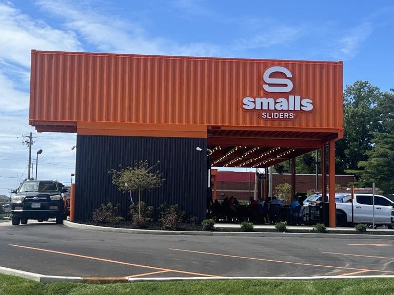 Smalls Sliders Opens In Ellisville, MO